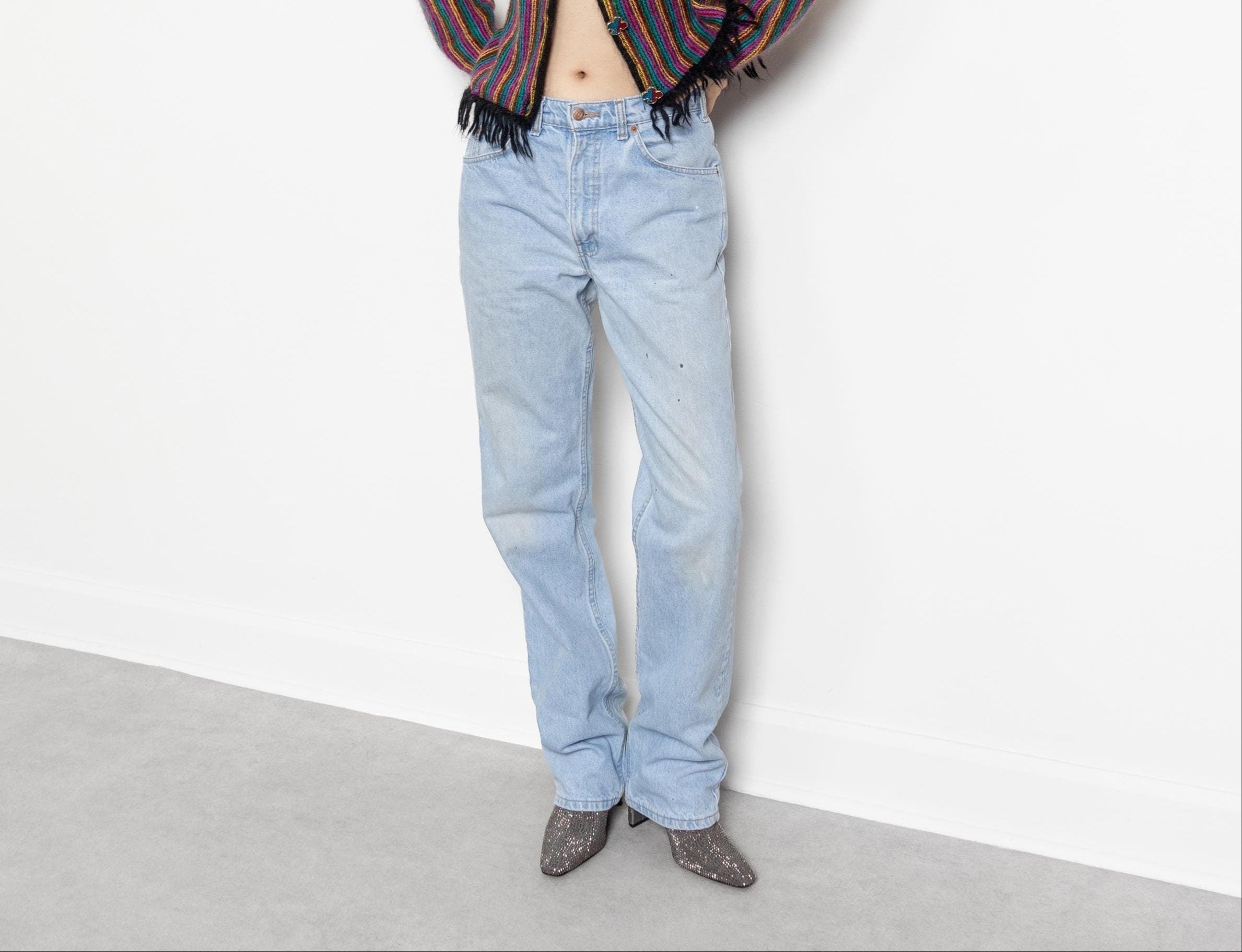 Levis 619 store